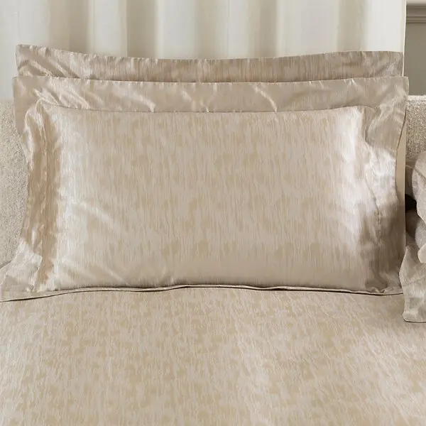Frette Luxury Sway Jacquard Silk King Sham - Milk/golden Beige