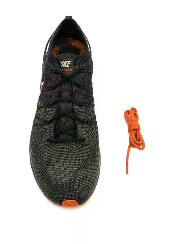 Nike Flyknit Sneakers