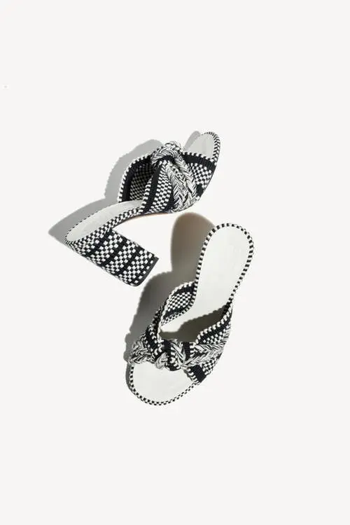 AMAMBAIH Sol Heel Mules