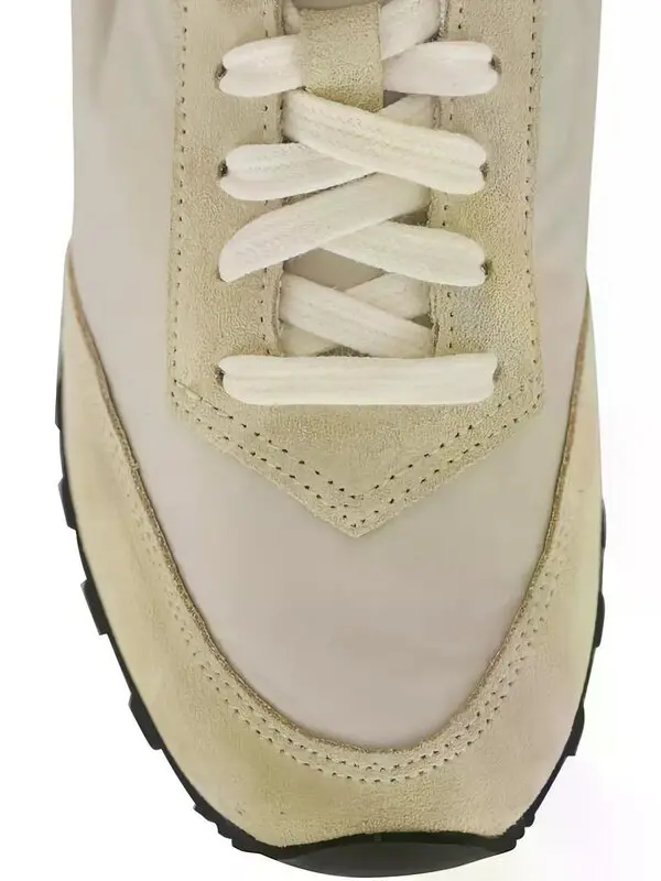 Le Monde Beryl Slim Runner Sneakers - Neutrals