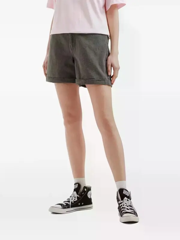 CHOCOOLATE Heart Embroidered Shorts - Grey