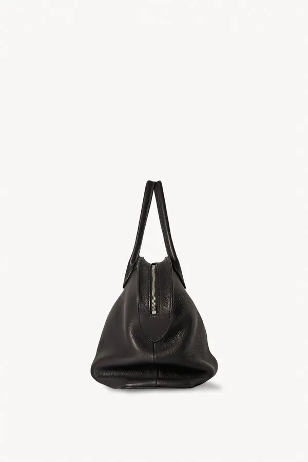 THE ROW Agnes 15 Top-handle Bag - Black