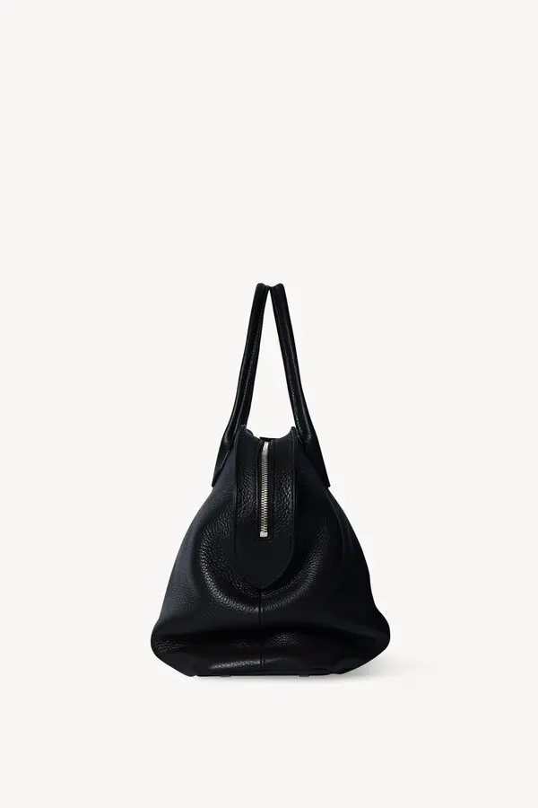 THE ROW Agnes 15 Top-handle Bag - Black