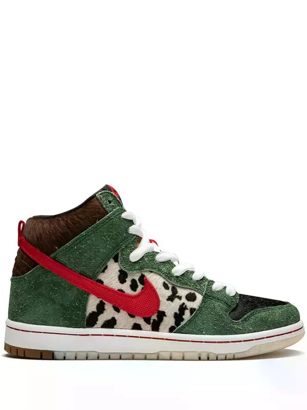 Nike Sb Dunk High Pro Qs Dog Walker Sneakers