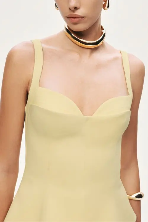 NOCTURNE Strappy Sculpted Bustier