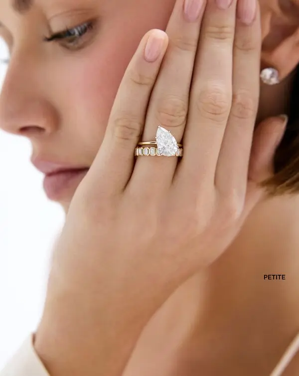 Ring Concierge Lab Emerald Cut Diamond Bezel Wedding Band - Platinum