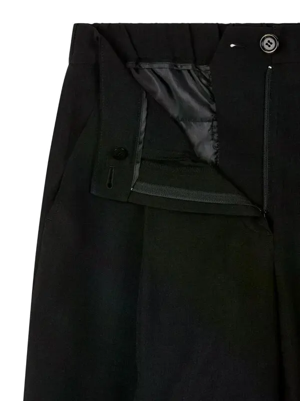 STUDIO TOMBOY Relaxed-fit Shorts With Elasticated Waist - Black