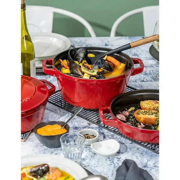 STAUB Stackable Cast-iron Set Of Four With Lid