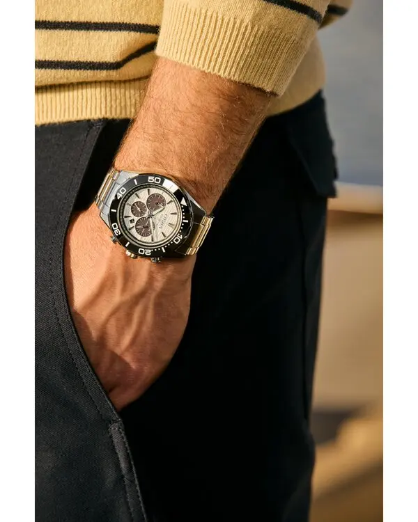 Citizen Eco-drive Endeavor Chronograph, 43mm - Silver/black