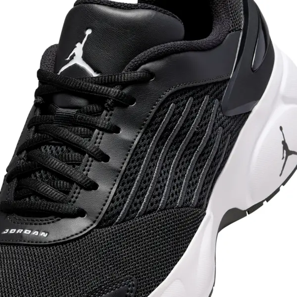 JORDAN Trunner Flow Sneakers - Black