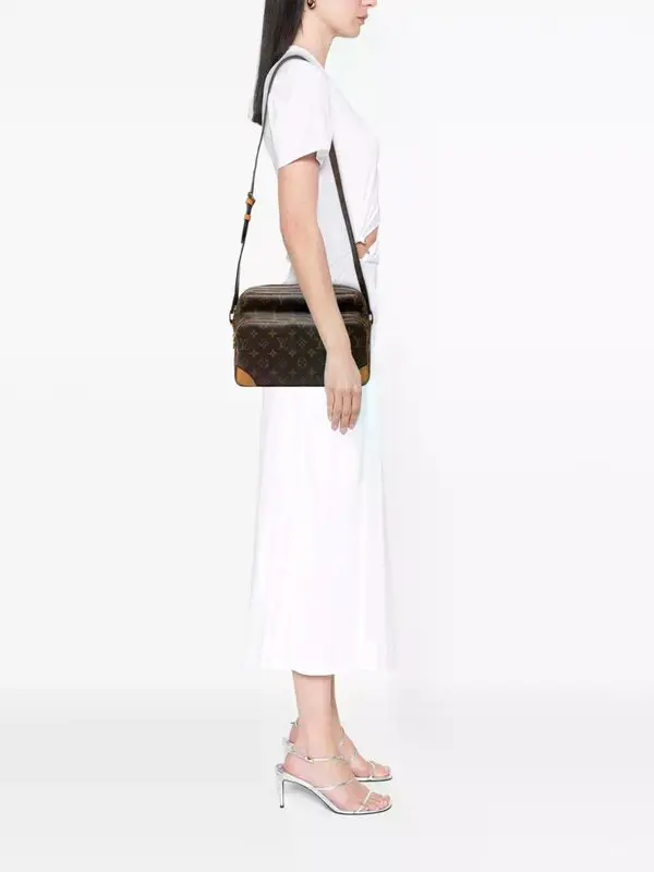 LOUIS VUITTON 2011 Monogram Nil Crossbody Bag - Brown