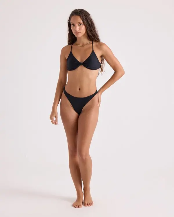 Volcom Seamless Twist Bralette - Black