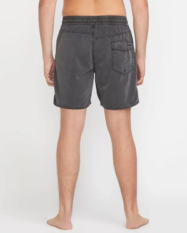 Volcom Center 17" Trunks - Black