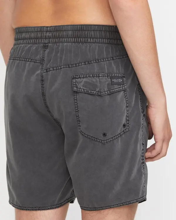 Volcom Center 17" Trunks - Black
