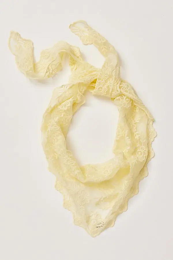 Free People Forever Lace Triangle Scarf - Banana Cream