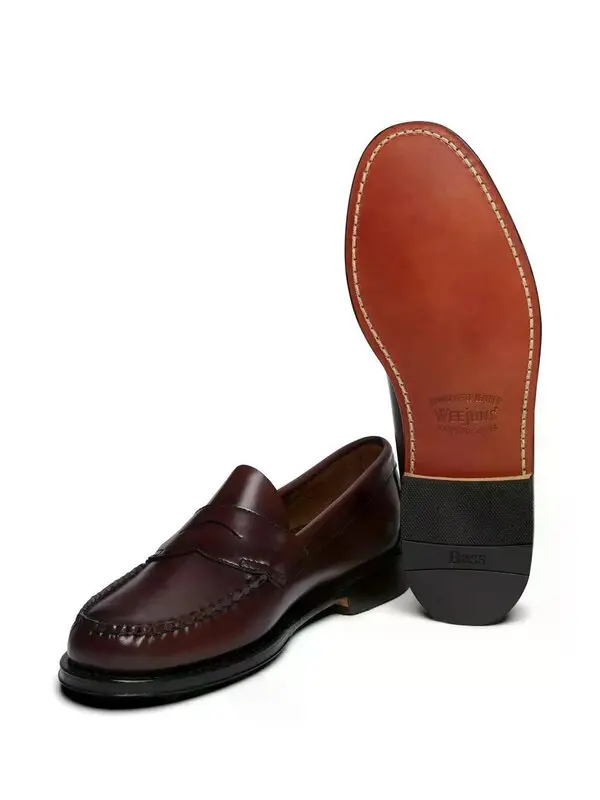 G.H.BASS Hand-stitched Penny Loafers