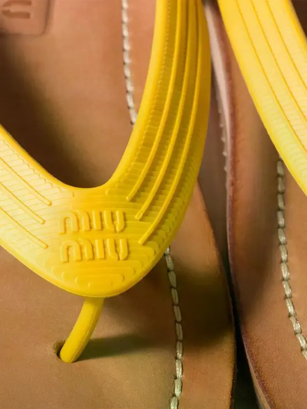 Miu Miu Thong Sandals With Logo Detail - Yellow
