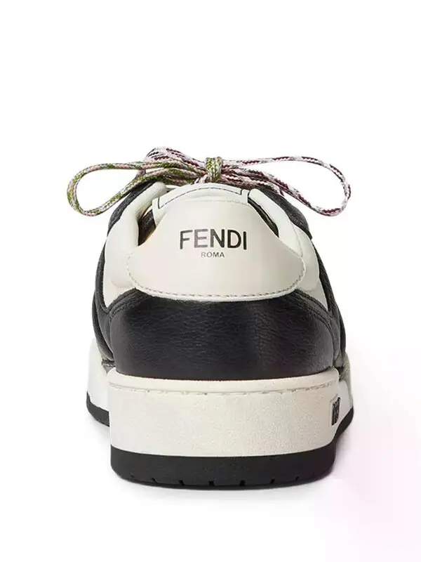 Fendi Logo-detail Sneakers - Black