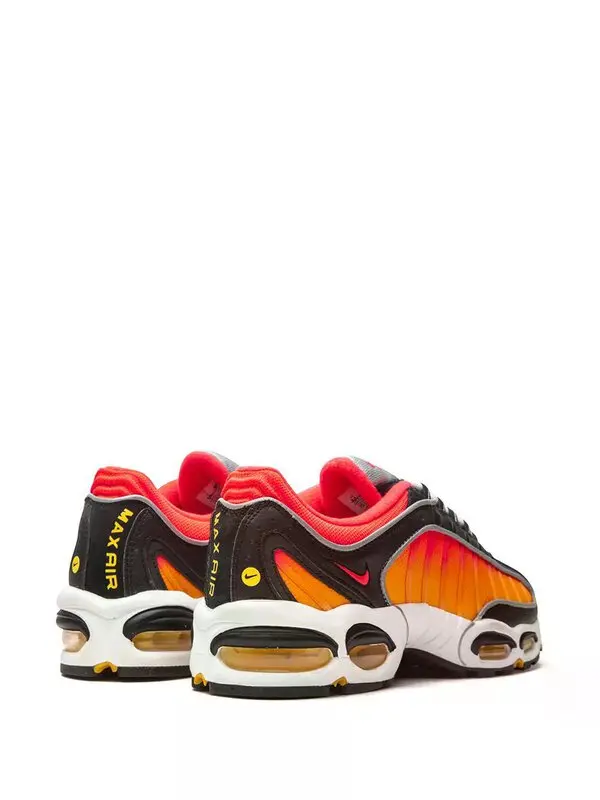 Nike Air Max Tailwind Iv Sneakers - Black