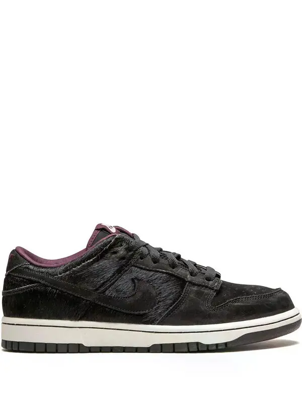 Nike Dunk Low-top Sneakers - Black