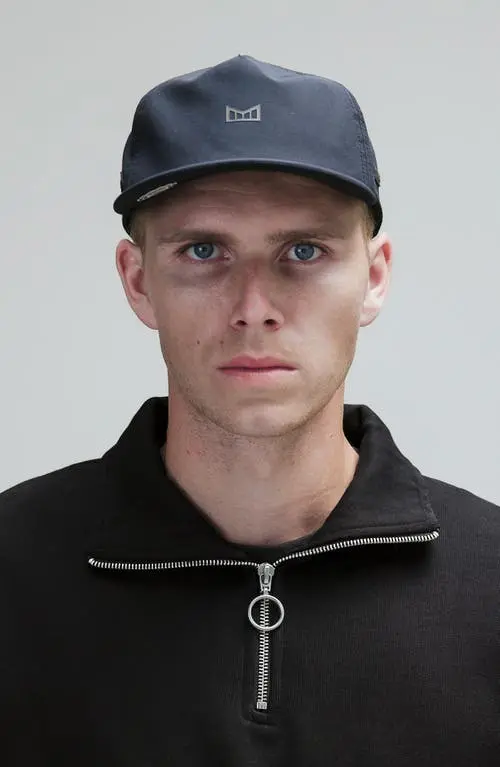 MELIN Eagle Hydro Snapback Cap - Black
