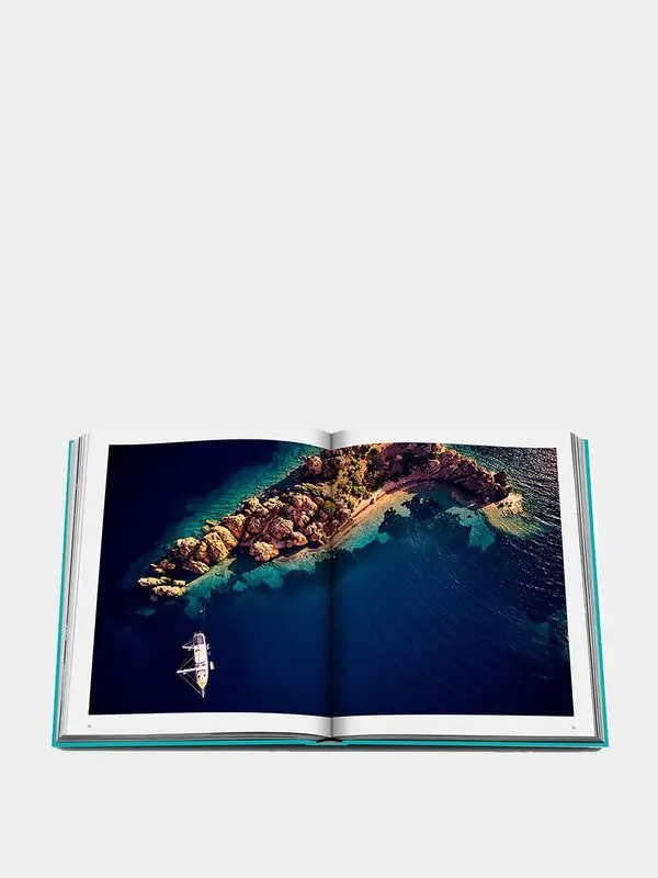 Assouline Turquoise Coast - Blue
