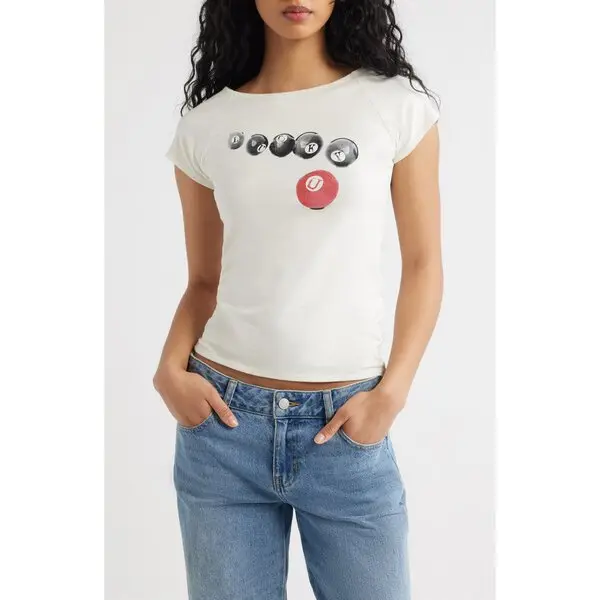 VINYL ICONS Lucky U Graphic Baby Tee - Marshmallow
