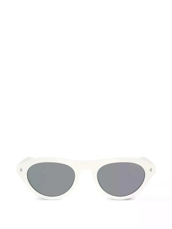 Prada Metal-plate Embellishment Sunglasses - White