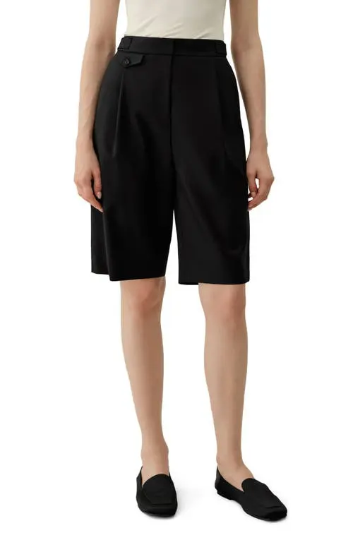 Lilysilk Wool-silk Blend Bermuda Shorts With Pleated Detail - Black