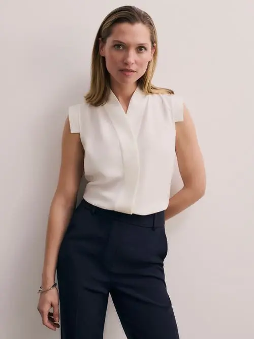 The Fold Bowery Sleeveless Silk Blouse - Ivory