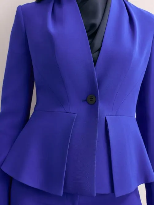 The Fold Clifton Clever Crepe Blazer