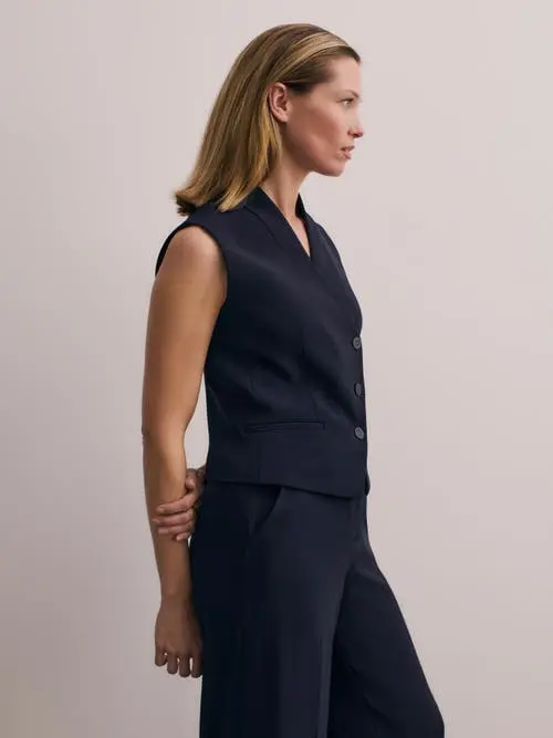 The Fold Romney Waistcoat - Navy
