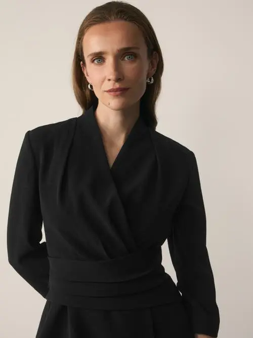 The Fold Clever Crepe Belleville Blouse - Black
