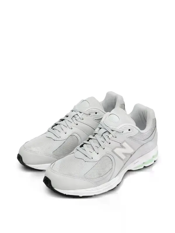 NEW BALANCE 2002r Sneakers - Grey