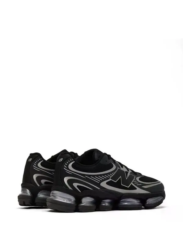 NEW BALANCE Abzorb 2000 Sneakers - Black