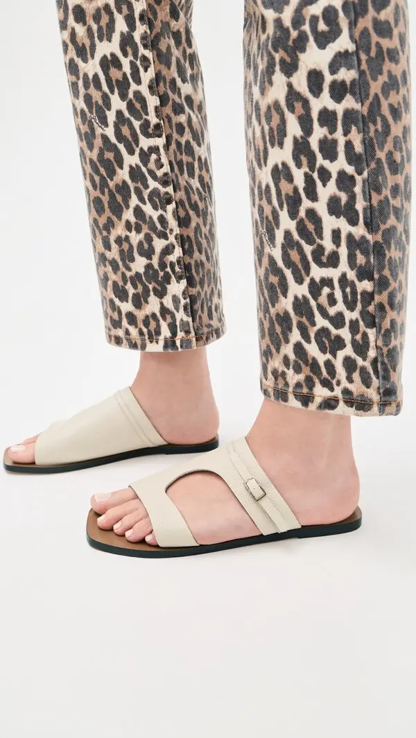 ATP ATELIER Varna Sandals - Mandorla