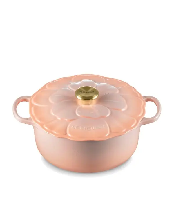 LE CREUSET Cast Iron Petal Casserole Dish