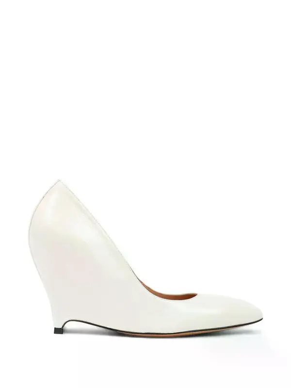 MAISON MARGIELA Leather Pointed Toe Pumps - White