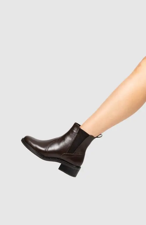 MANELA Lulum Chelsea Bootie - Black
