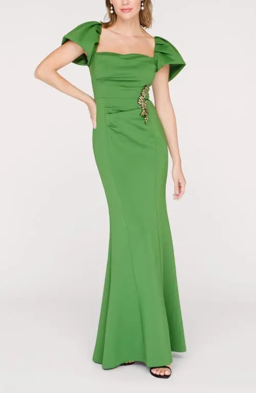 Js Collections Scotlyn Puff Sleeve Gown