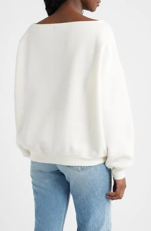 VINYL ICONS Nine Stars Graphic Sweatshirt