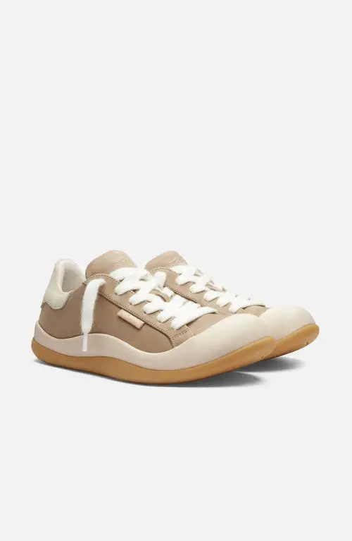 Axel Arigato Squish Sneaker - Tan/gum
