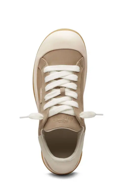 Axel Arigato Squish Sneaker - Tan/gum