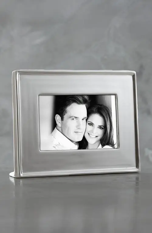 BEATRIZ BALL COLLECTION Frame Jason 4 X 6 Horizontal Frame