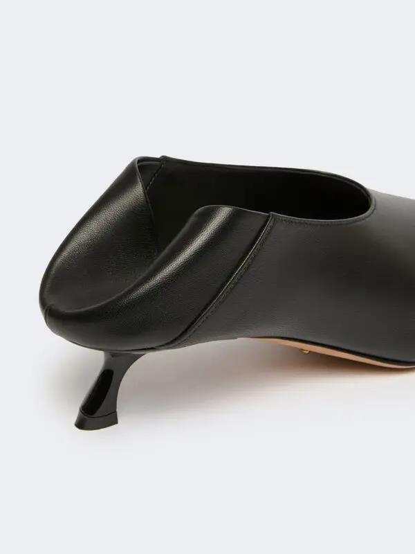 Max Mara Nappa Leather Pumps With Foldable Back - Black