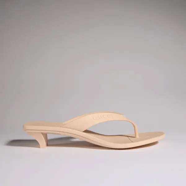 Gucci Vittoria Thong Sandals - Pink