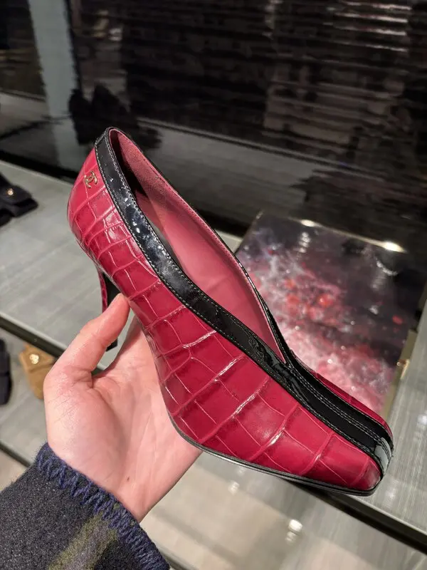 Chanel Crocodile Embossed Calfskin Pumps - Red