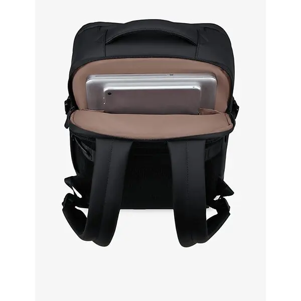 LIPAULT Pro 16-inch Backpack
