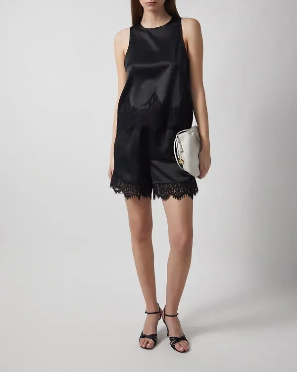 ONE & OTHER Grace Short