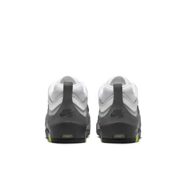 Nike Air Max Ishod Skate Shoes - Black